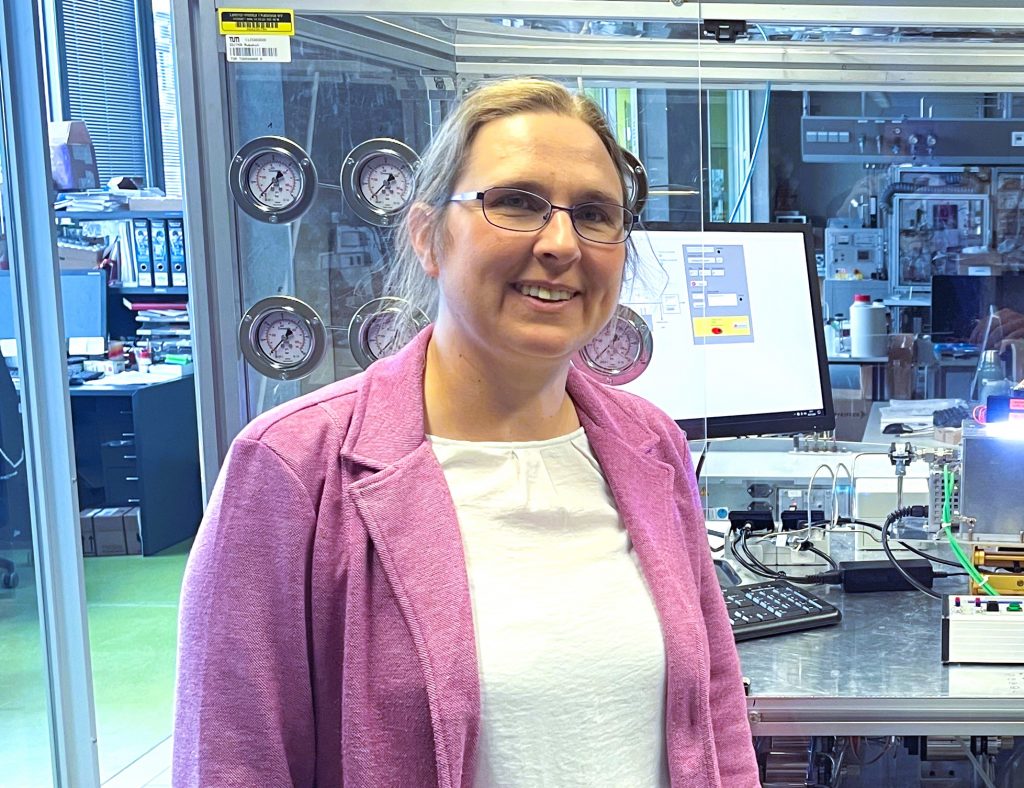 Unchaining the power of catalysis – e-conversion